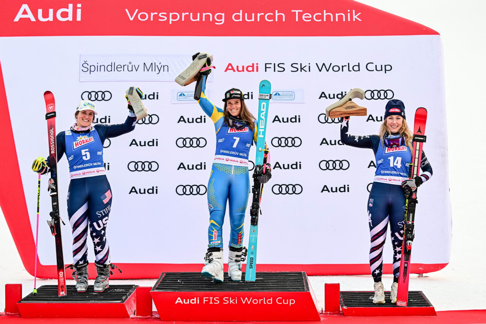 Hector wins giant slalom as Shiffrin returns to podium; Scheib out