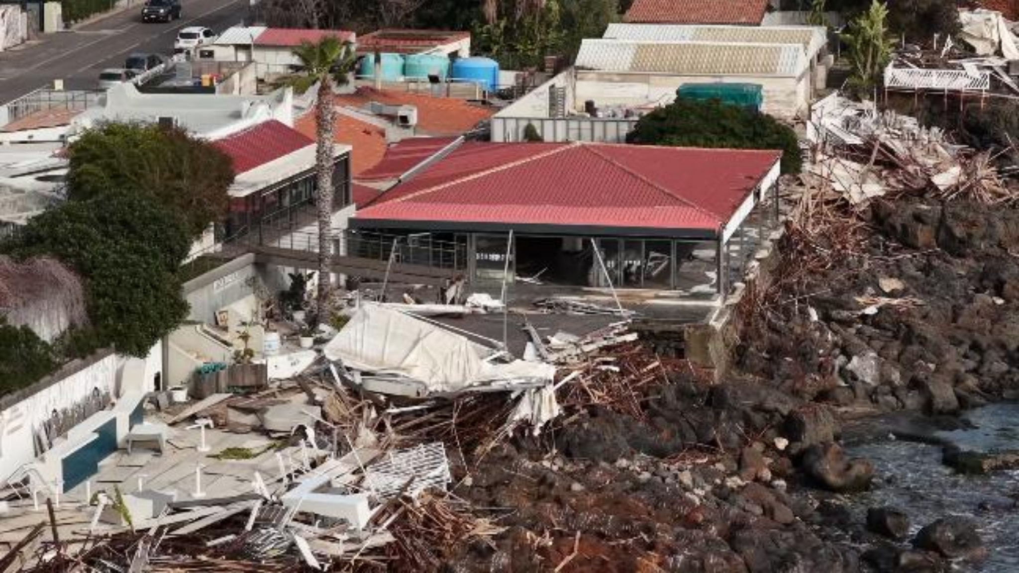Ciclone Harry sulla Sicilia, dal drone i danni tra Aci Castello e Catania