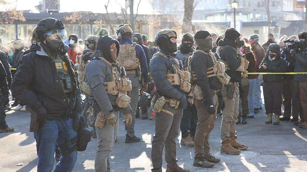 Una persona muere tras tiroteo en Mineápolis que involucró a agentes ...