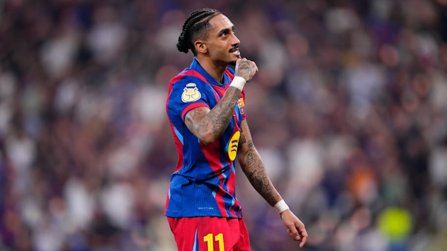 Raphinha, Alexander-Arnold, Julián Álvarez e mais notícias do mercado ...