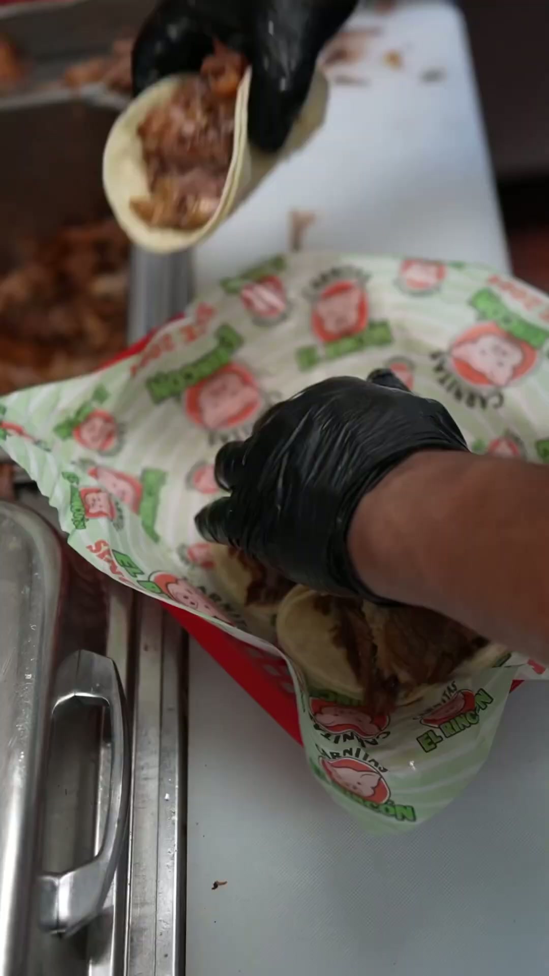 Trabajando en un restaurante de carnitas en USA | Buscando el sueño ...