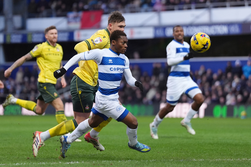 Wrexham sube a zona de playoffs del Championship y acecha la Liga Premier