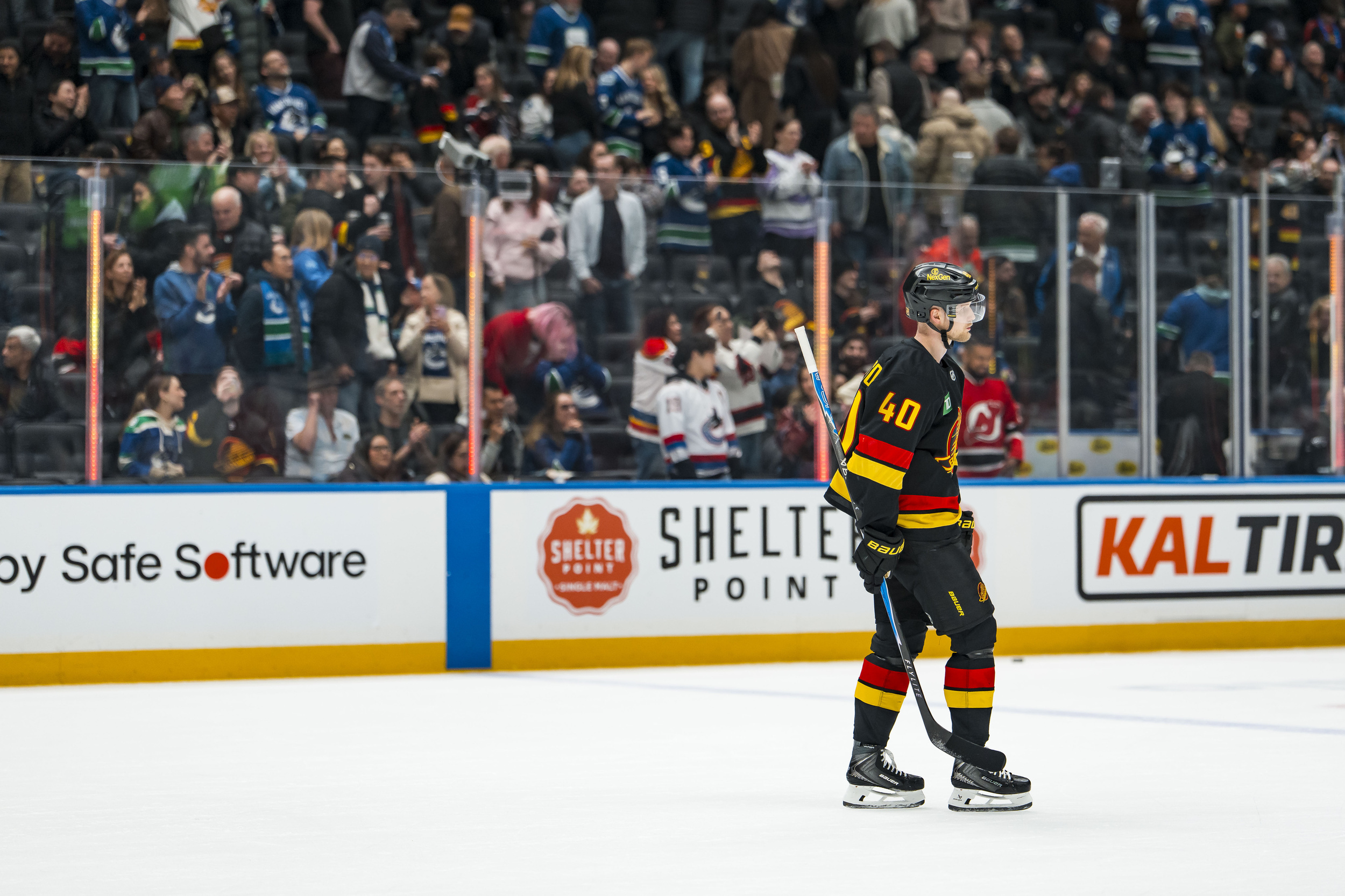 NHL weekend rumors: Big decisions loom for Leafs, Canucks, Bruins