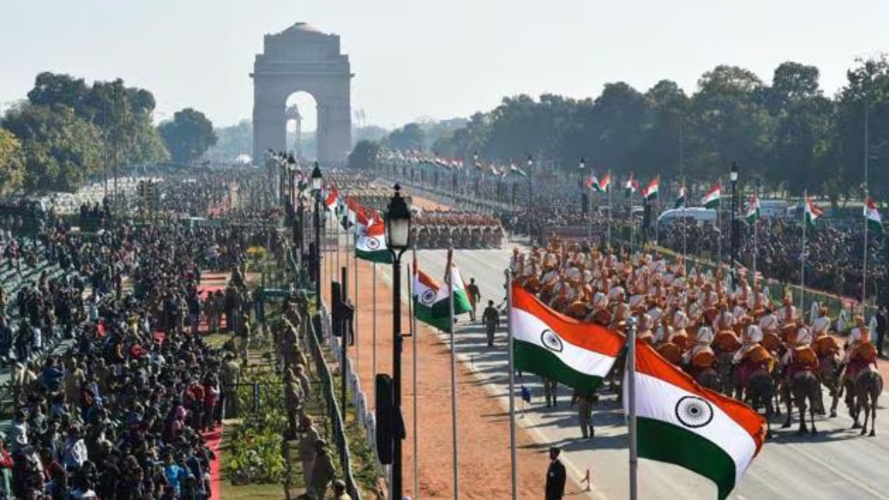 Republic Day parade watchers beware: Full list of items banned at ...