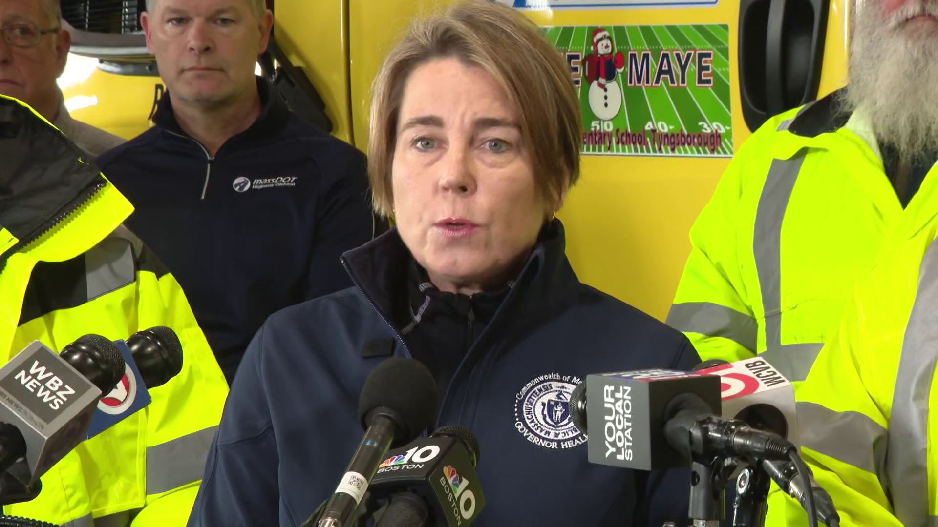 'Stay inside': Healey urging people to stay off the roads ahead of ...