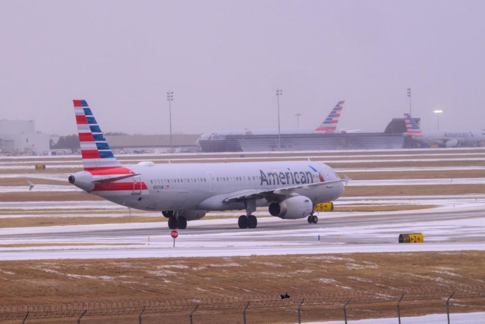 Thousands of flights canceled as 18 states declare winter emergencies