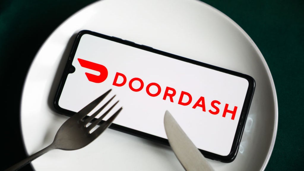 DoorDash temporarily halts Dallas-Fort Worth deliveries as winter storm ...