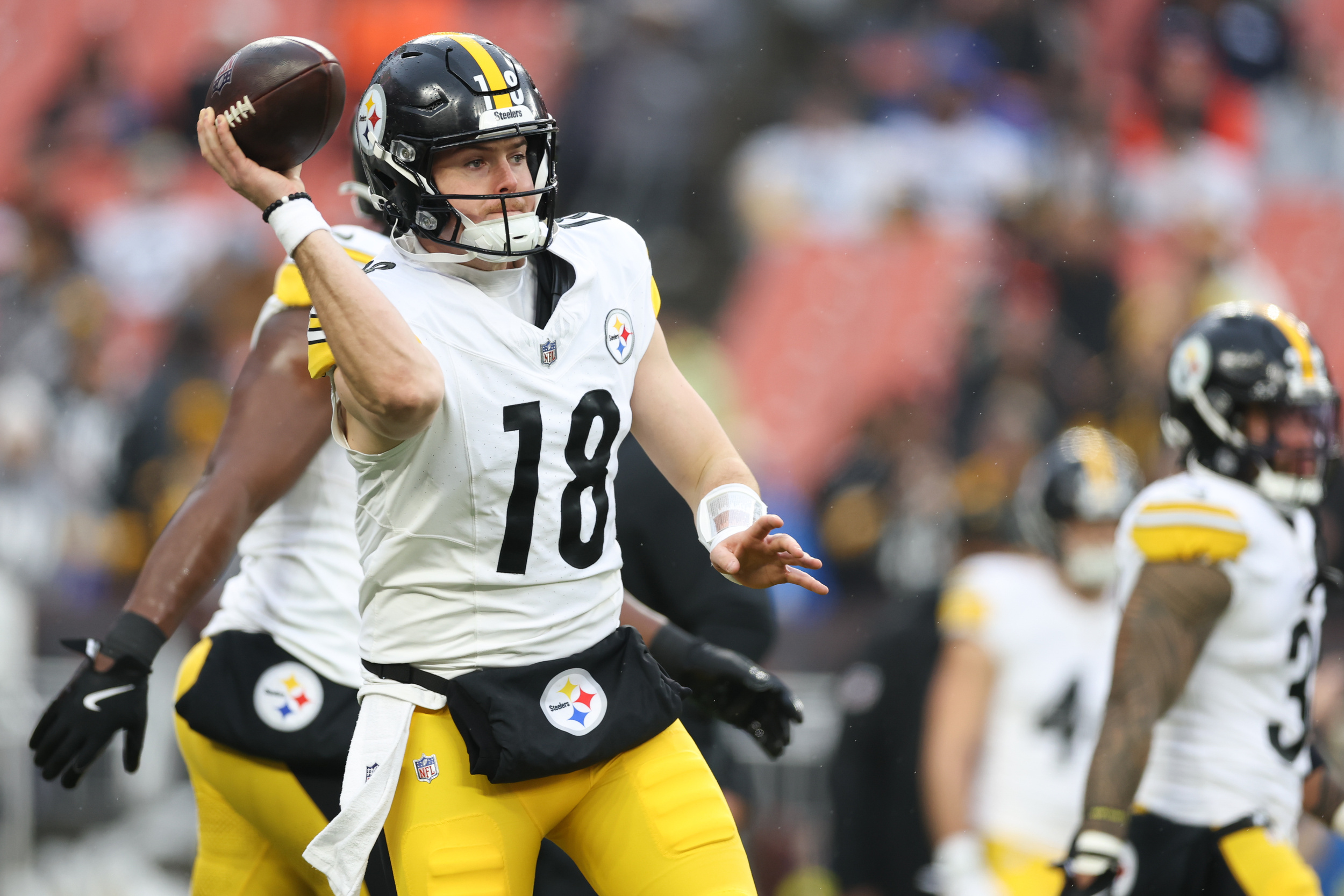 Steelers QB Will Howard earns surprising approval from Hall of Fame ...