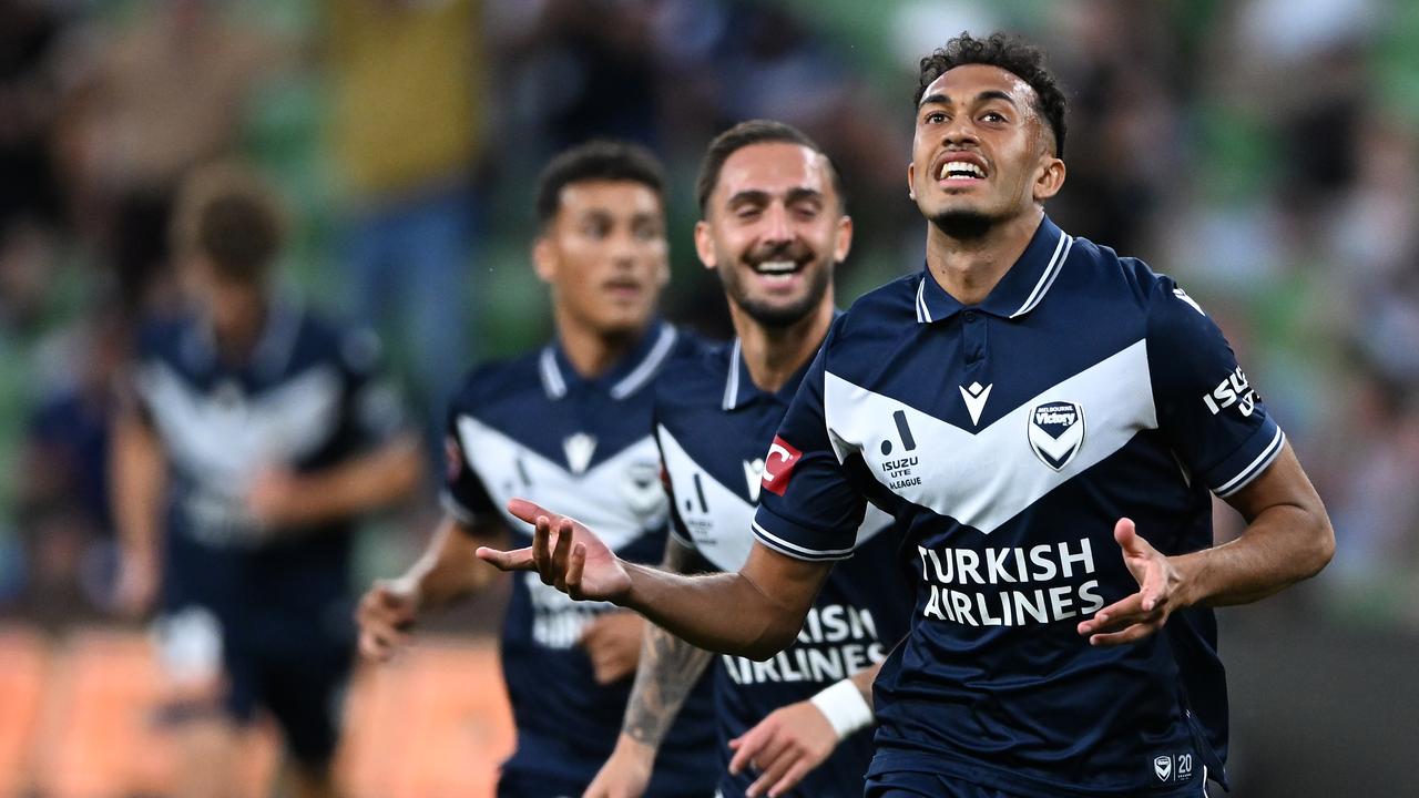 Victory's Velupillay has unfinished Socceroos business