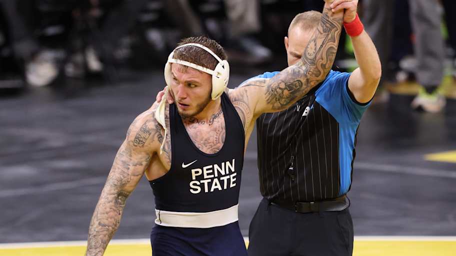 Penn State wrestling caps off weekend with back-to-back shutouts