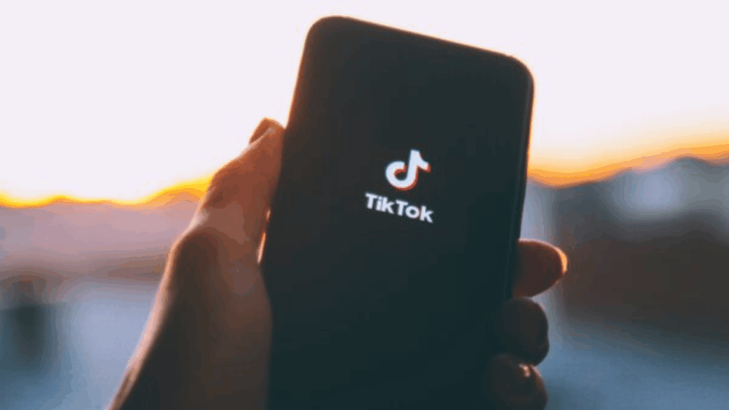 TikTok’s US takeover triggers massive privacy shift: New terms allow ...