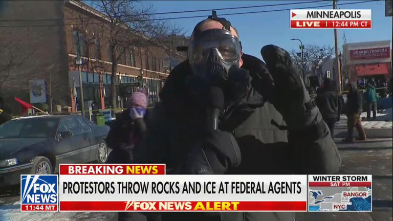 Fox News reporter: Tear gas has been ‘completely ineffective’ against ...