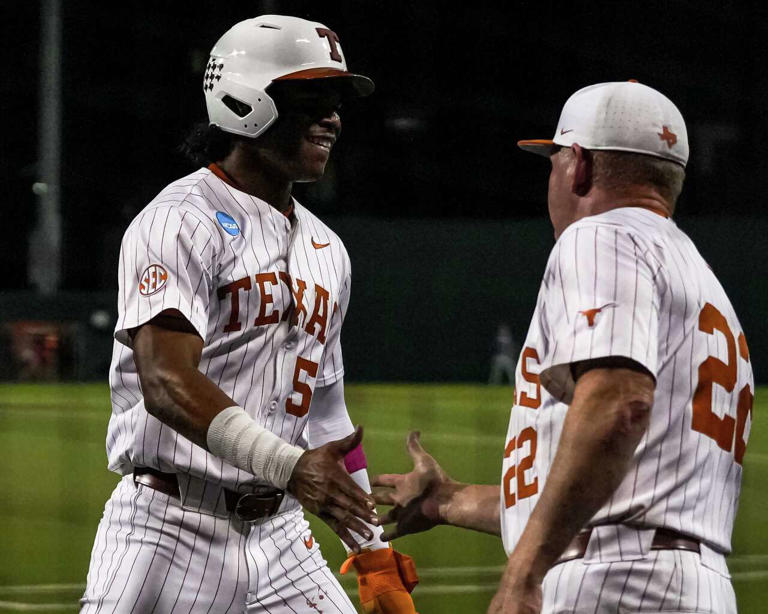 Texas Longhorns baseball: Ethan Mendoza adds weight ahead of 2026 ...