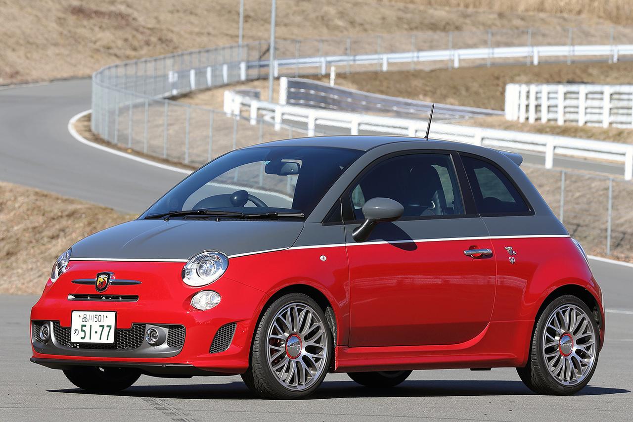 アバルト595は、1.4L直4ターボとKONI製足まわりにより痛快なハンドリングを実現していた【10年ひと昔の新車】