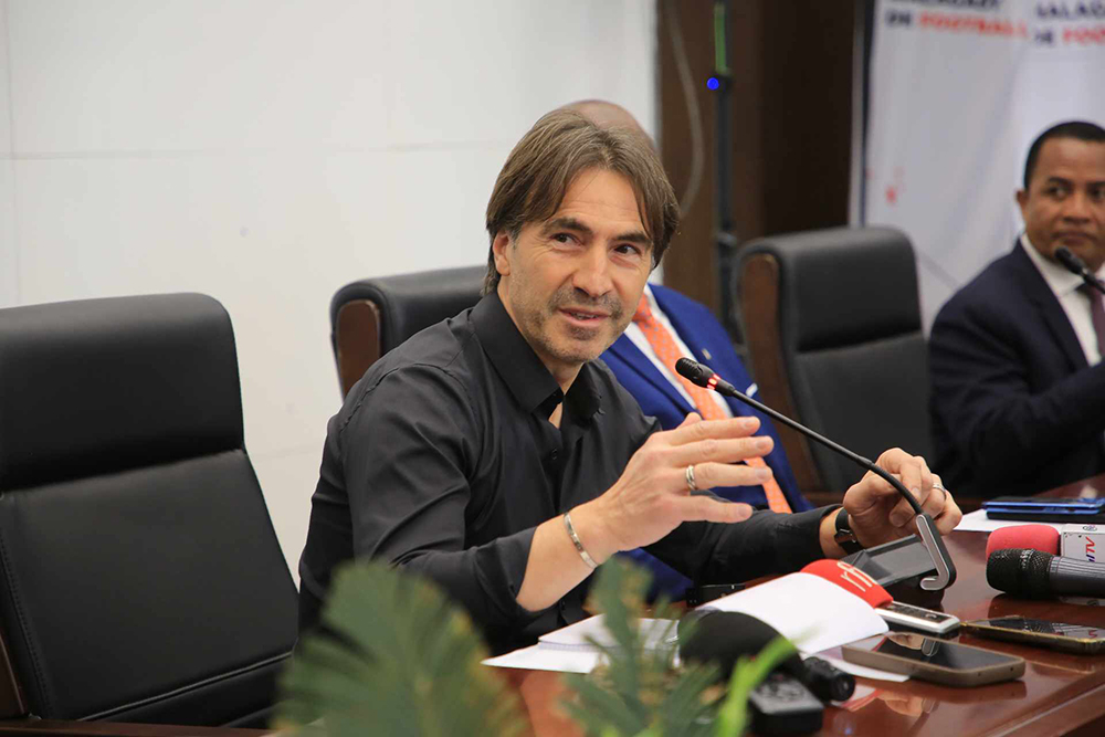 Football – coach des Barea A - Le ministre des Sports confirme la ...