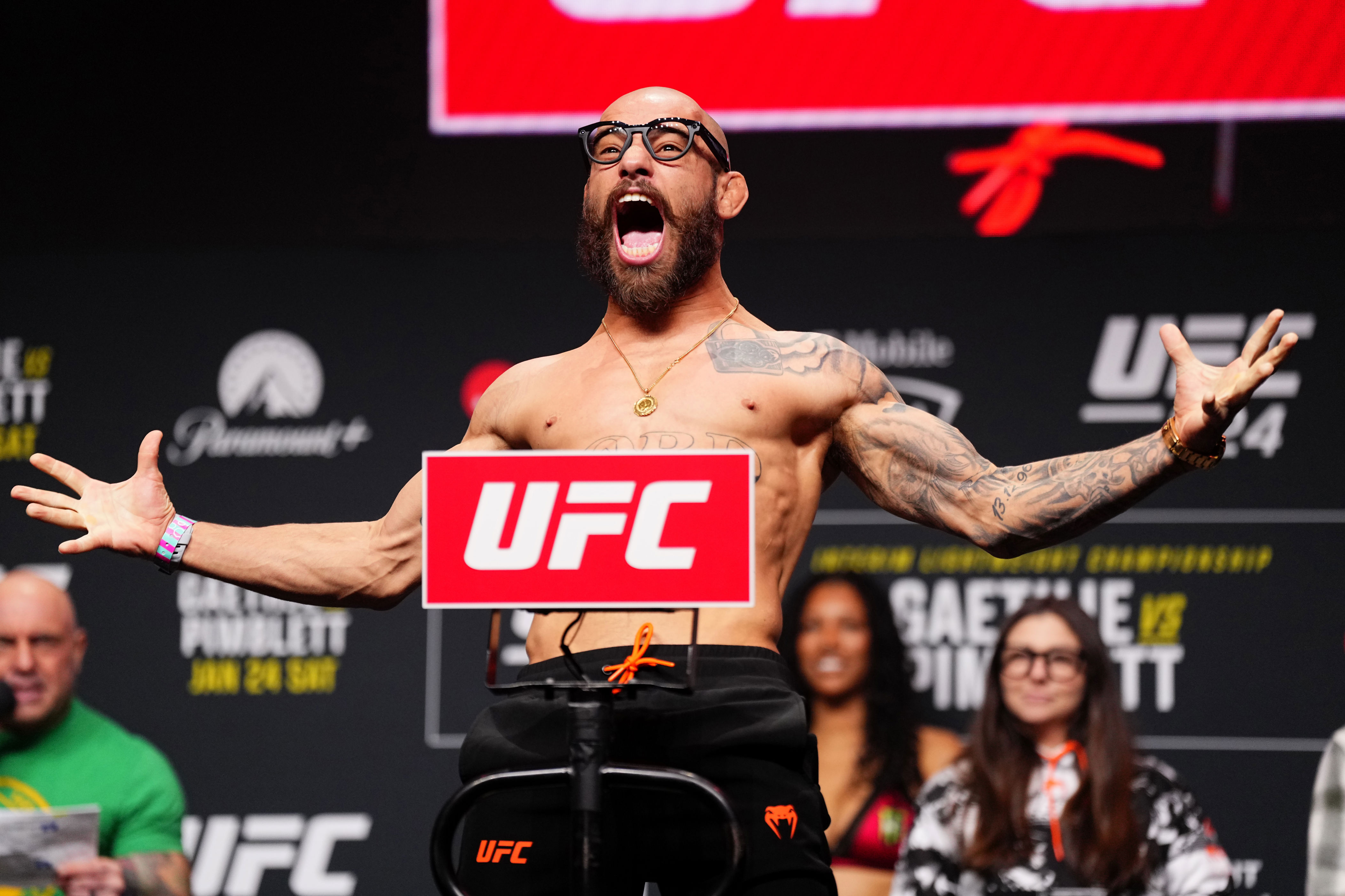 UFC 324 results: Jean Silva scrapes past durable Arnold Allen in ...