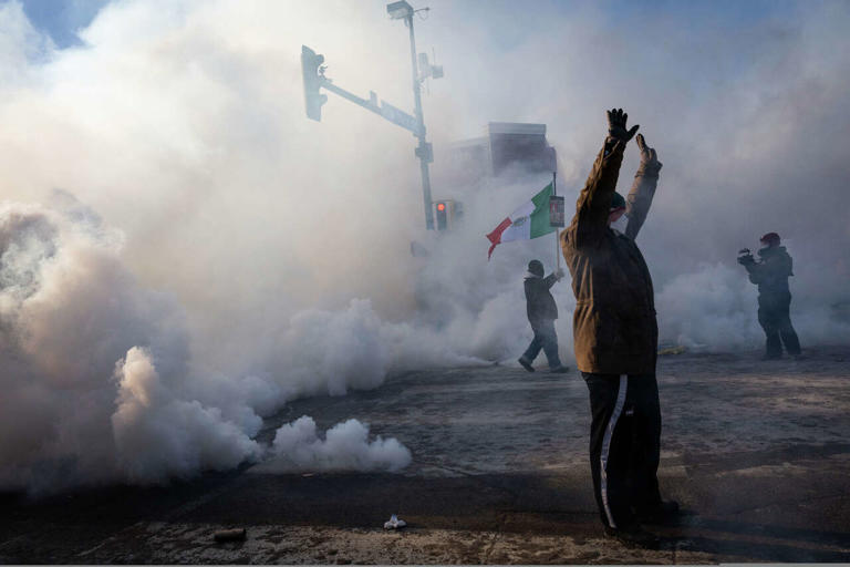 Fans came for a Warriors-Timberwolves game and left ready to 'fight ...