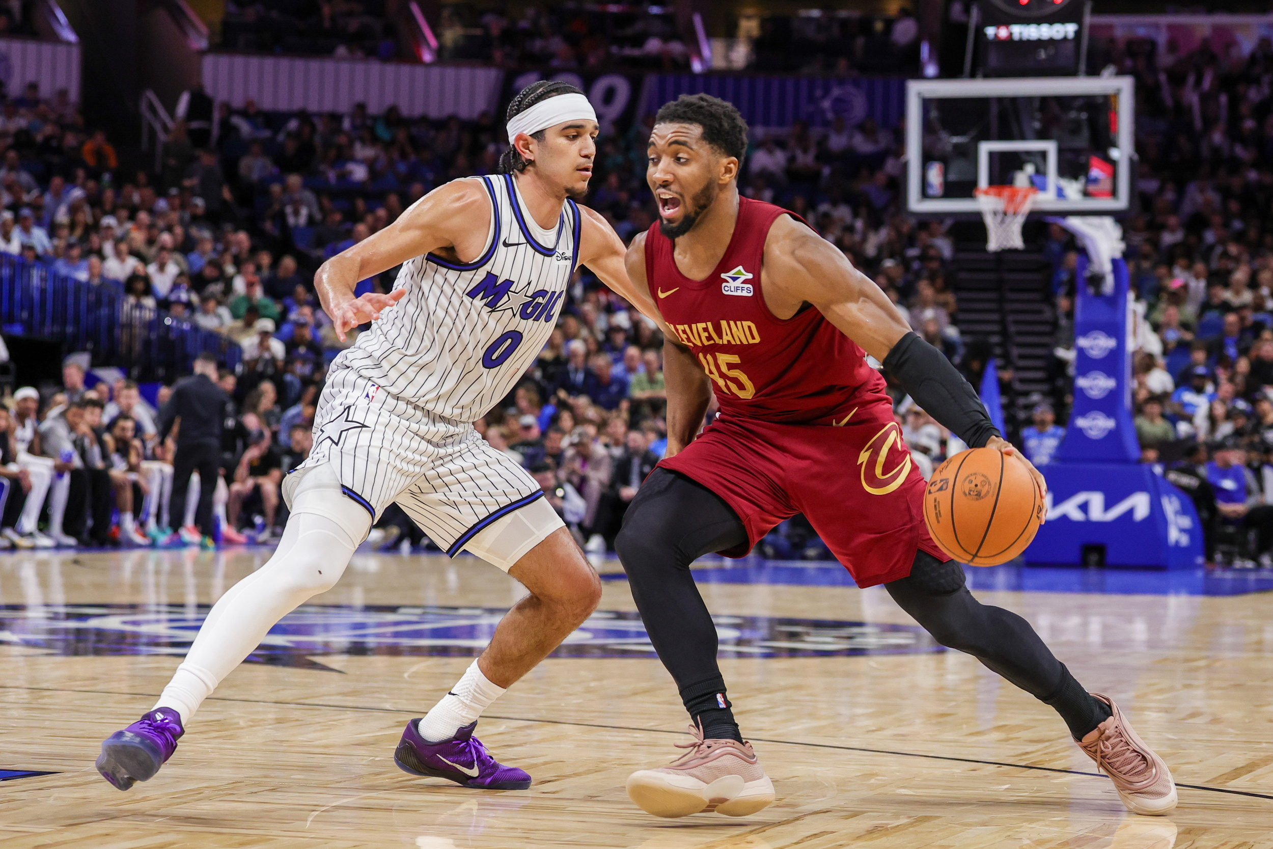 Cavs pull away from Magic, win sixth of last eight