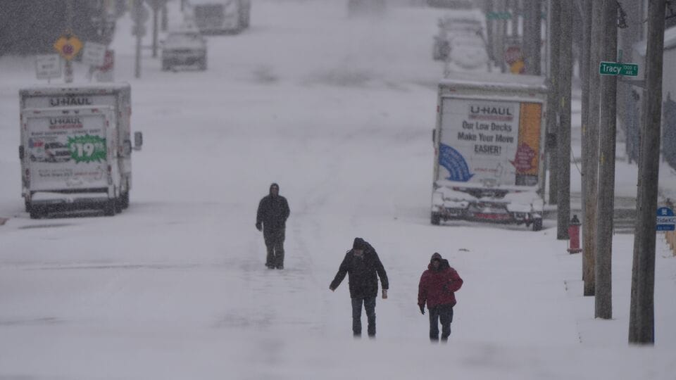 Monster winter storm affects 240 million Americans, over 14K flights ...