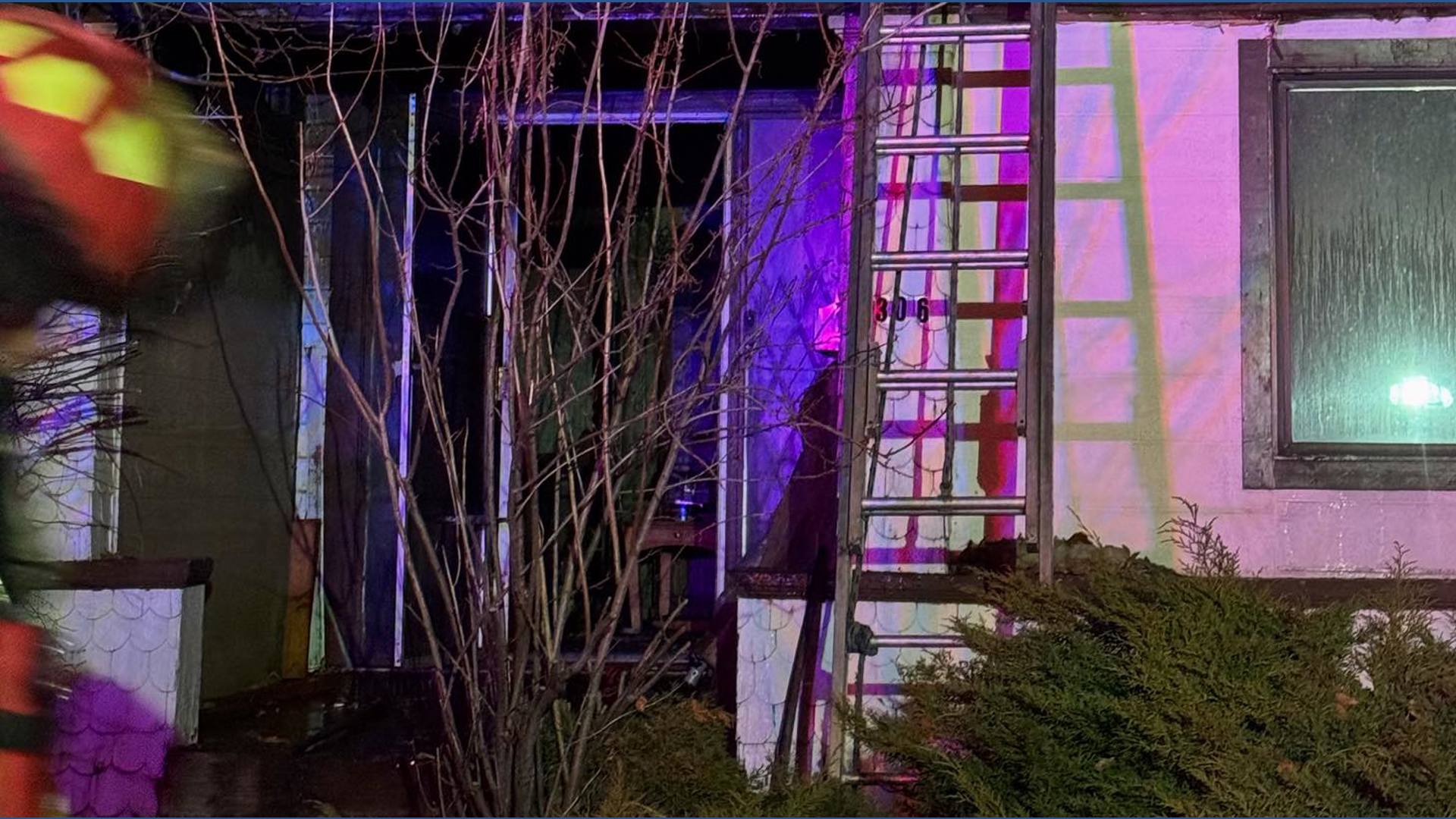 Thursday night fire damages Baker City home; two hospitalized, 1,000 ...