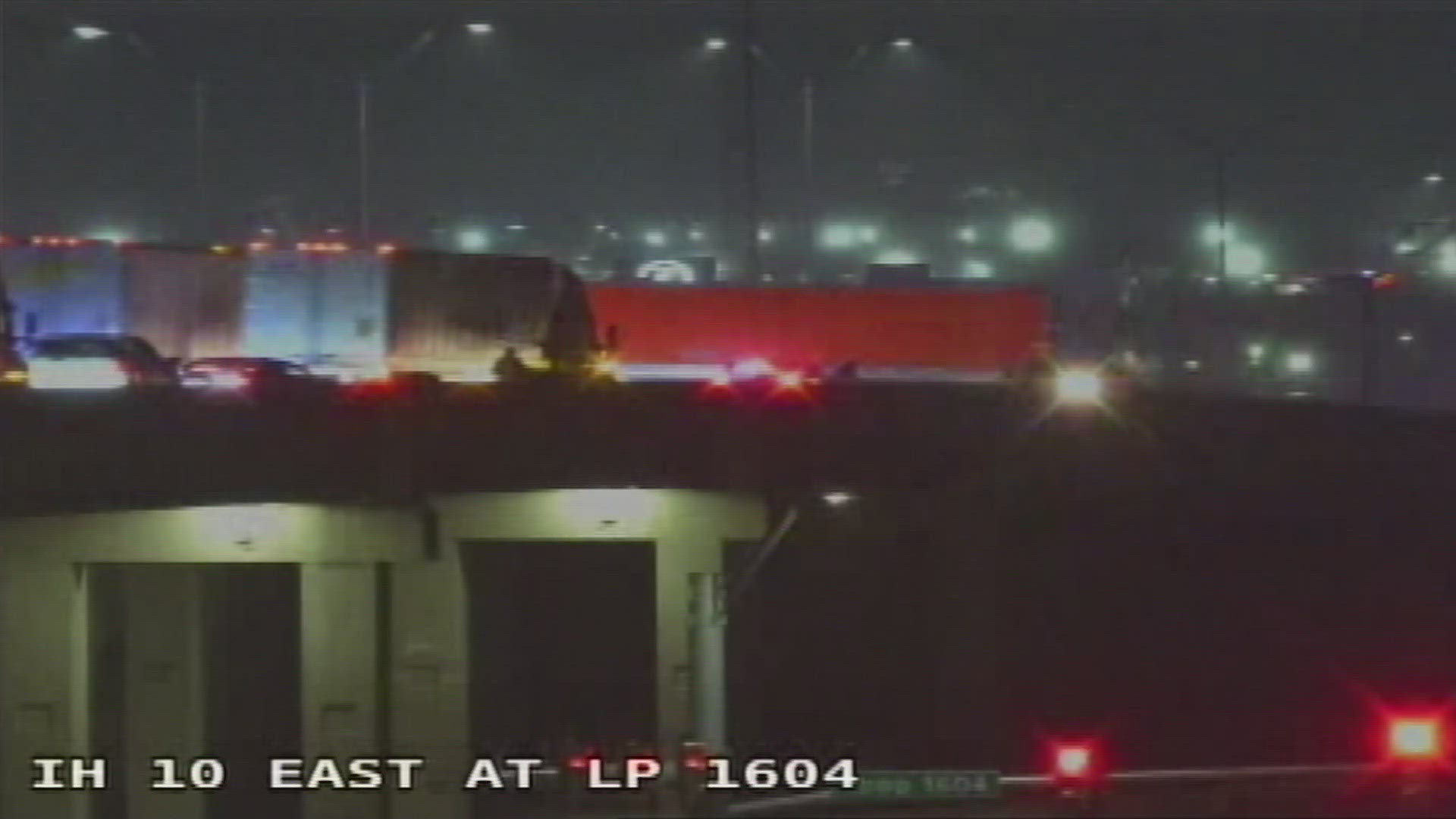 Semi-truck jackknifed on Texas highway blocks traffic on icy roads