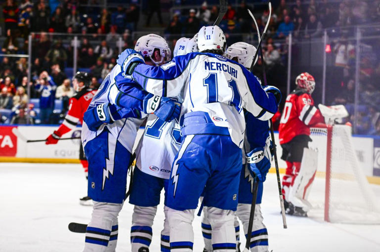 Syracuse Crunch picks up fourth straight win