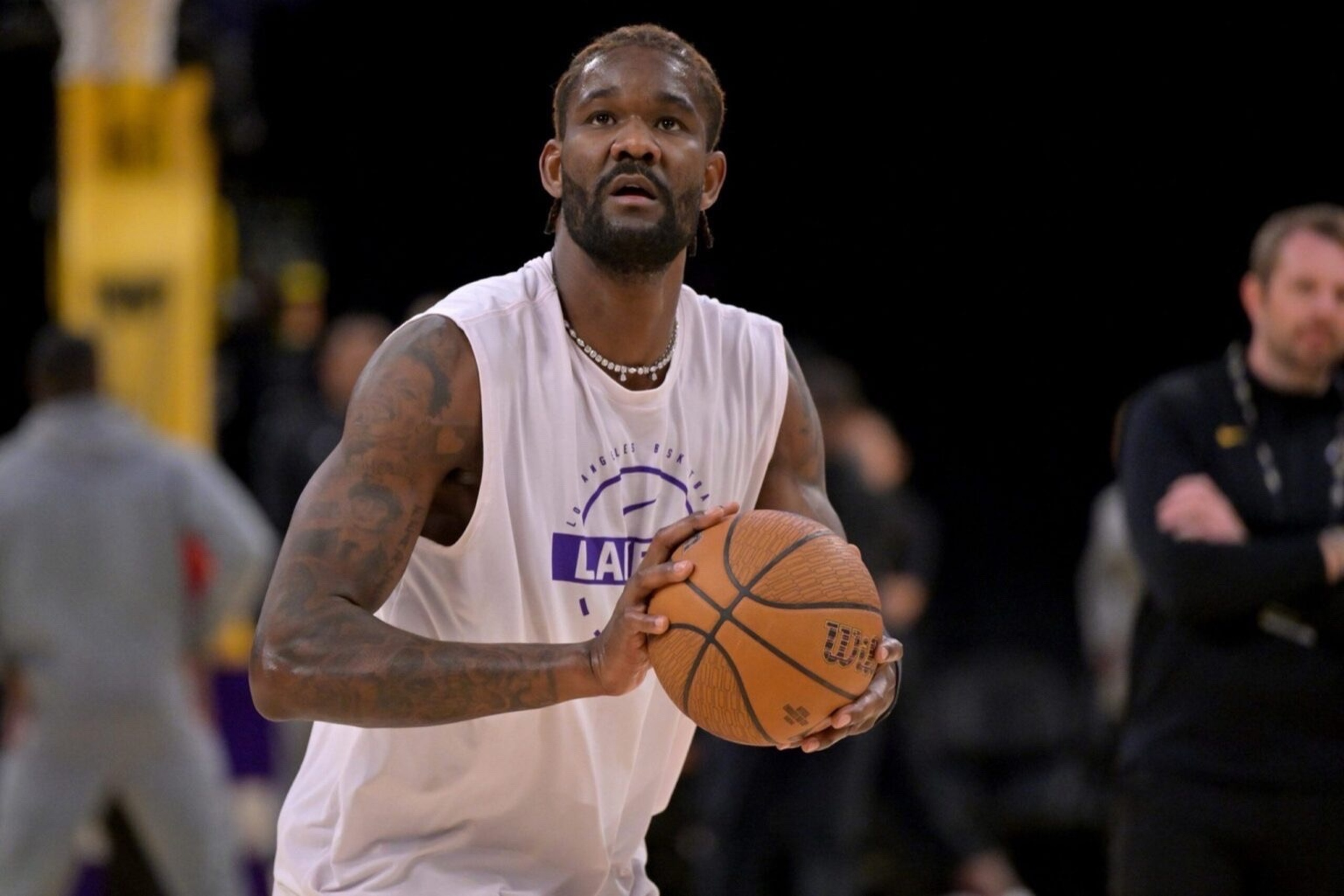 Luka Doncic was visibly frustrated after Deandre Ayton missed easy lob