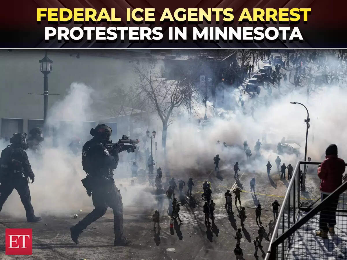 Federal ICE agents arrest protesters, use tear gas after another ...