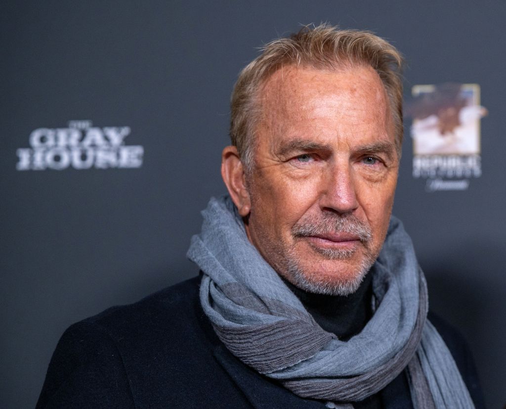 Kevin Costner looks ruggedly handsome in latest red carpet appearance