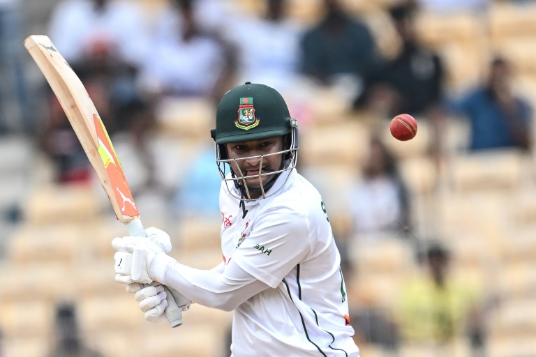 Bangladesh says star cricketer Shakib can return