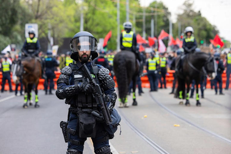Police boost security as Melbourne braces for Australia Day rally and ...