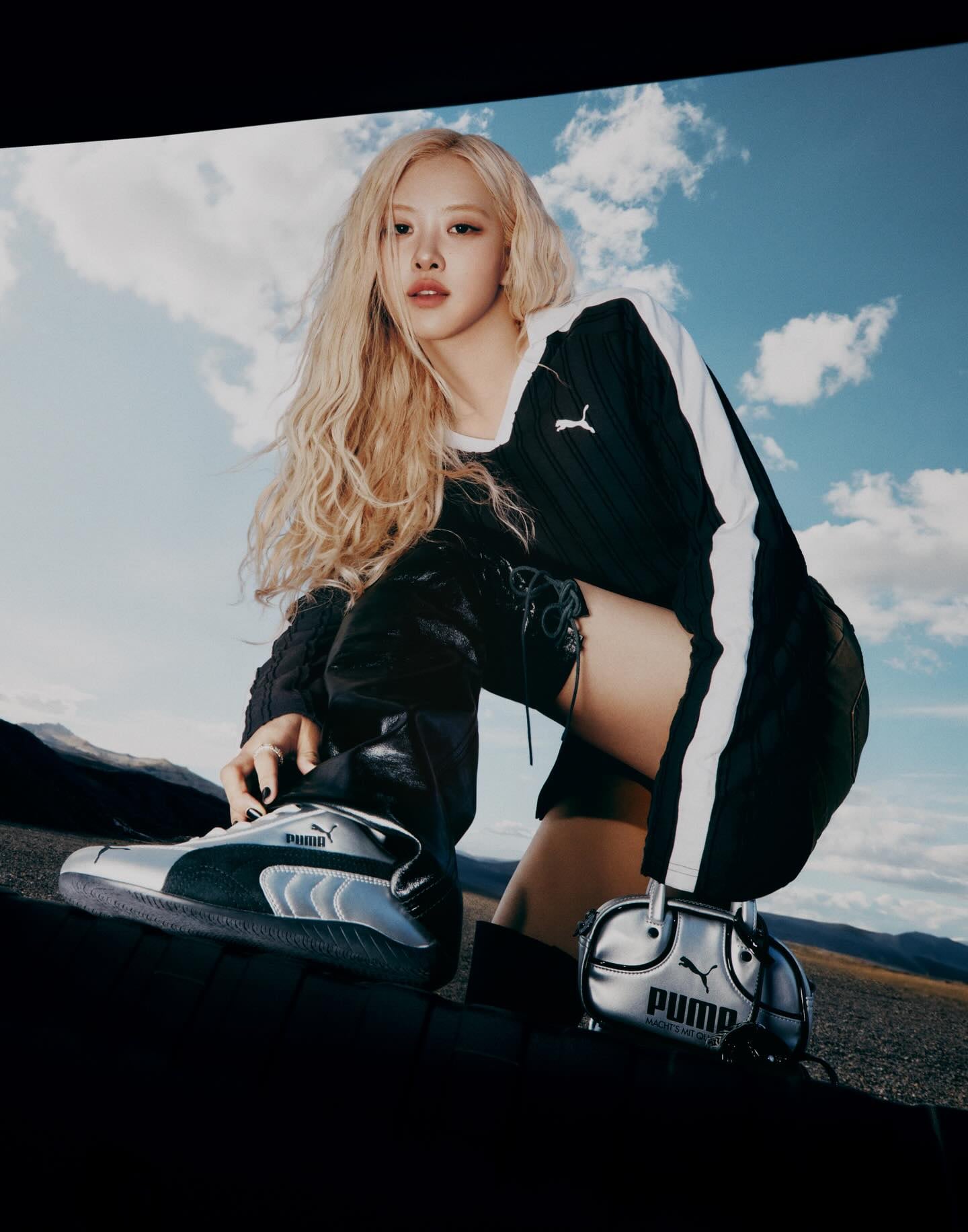 Jang's New Balance 204L Sneakers Sell Out