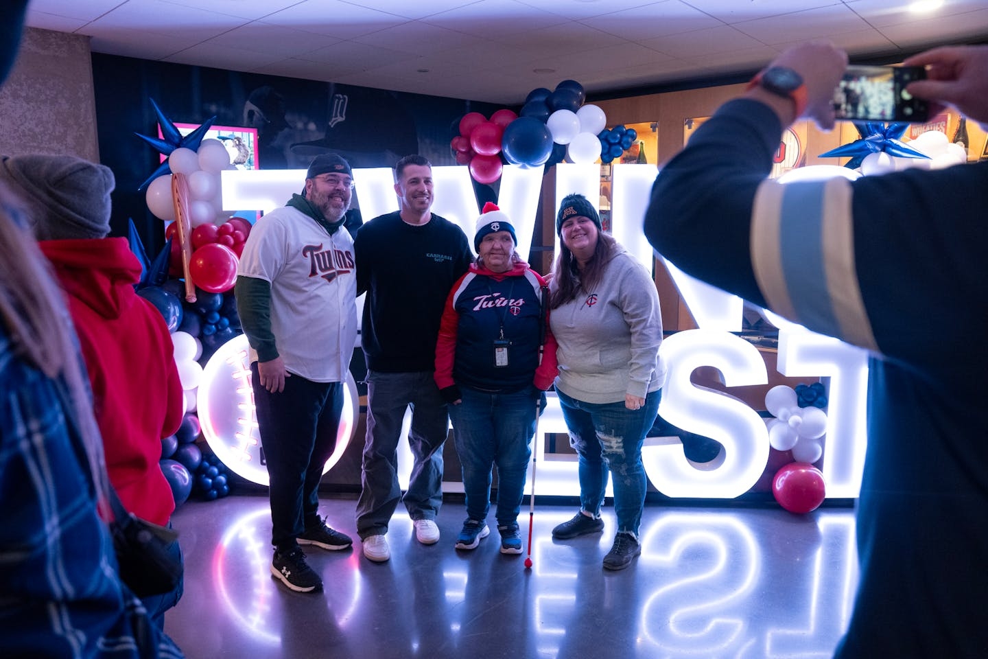 Pablo López reaffirms his commitment to Twins despite uncertainty