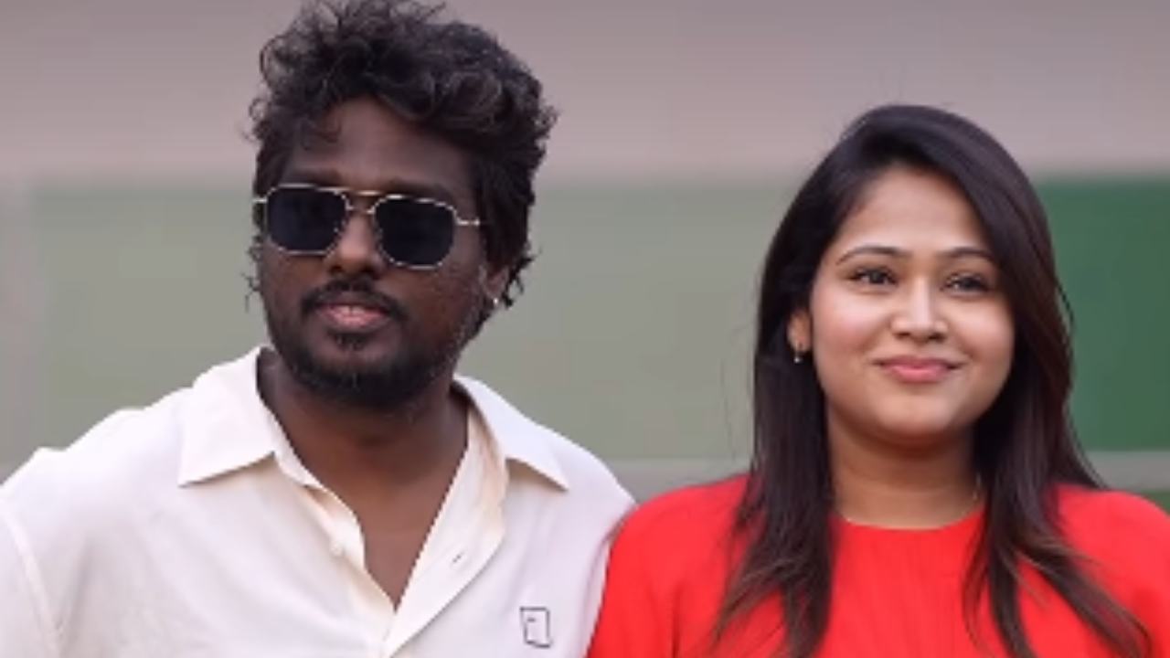 Jawan director Atlee spotted with wife Priya; the couple makes their ...