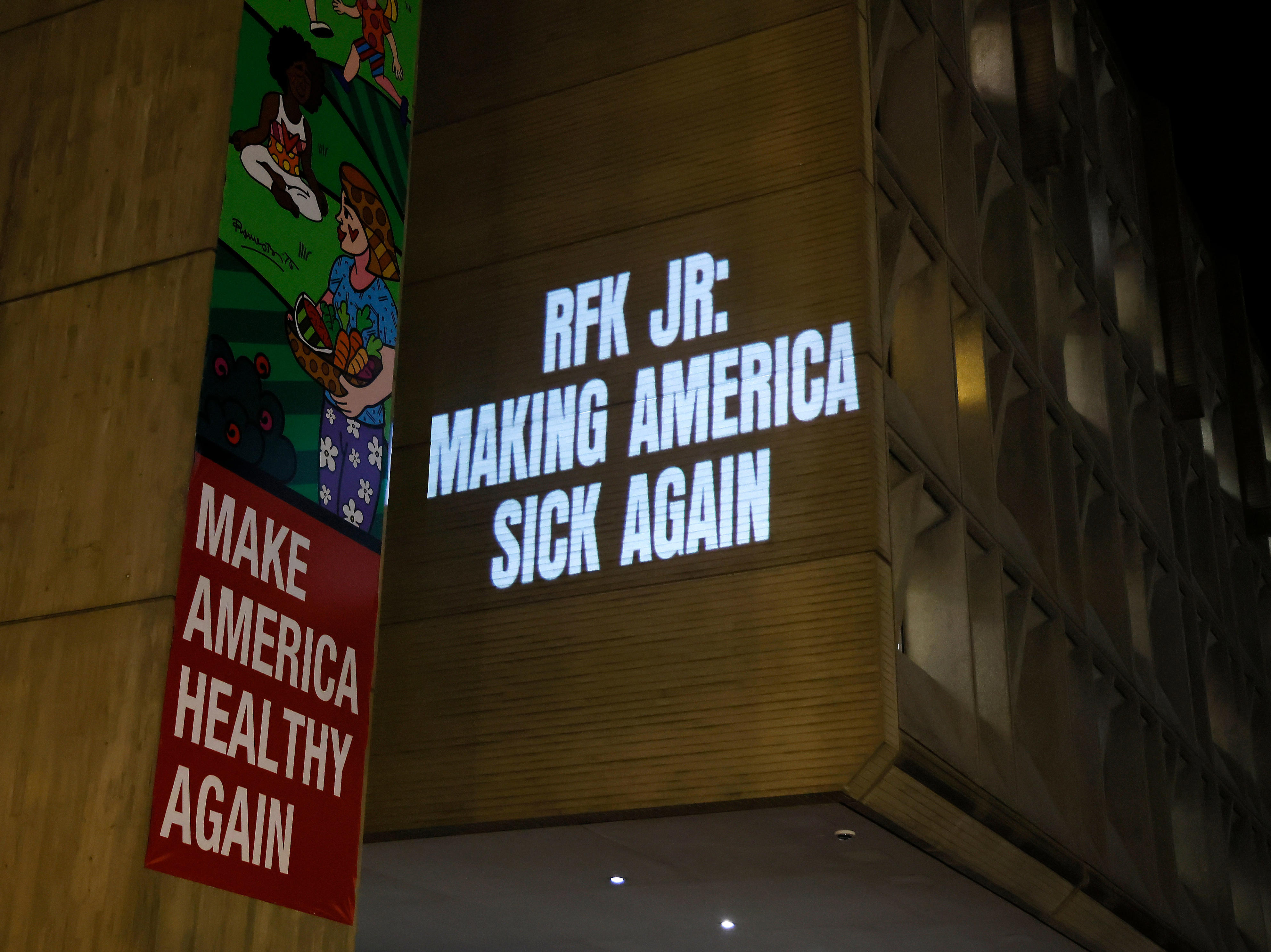 RFK Jr.'s team expects us to be lab rats in an anti-vax experiment ...