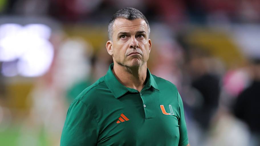 Miami HC Mario Cristobal and WR coach Kevin Beard visit 2027 4-star WR