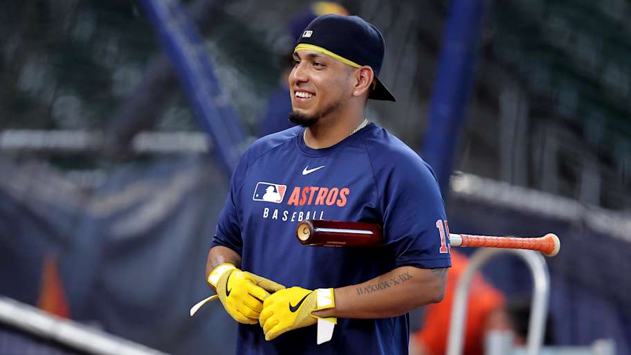 Astros will work Isaac Paredes at different position in spring training
