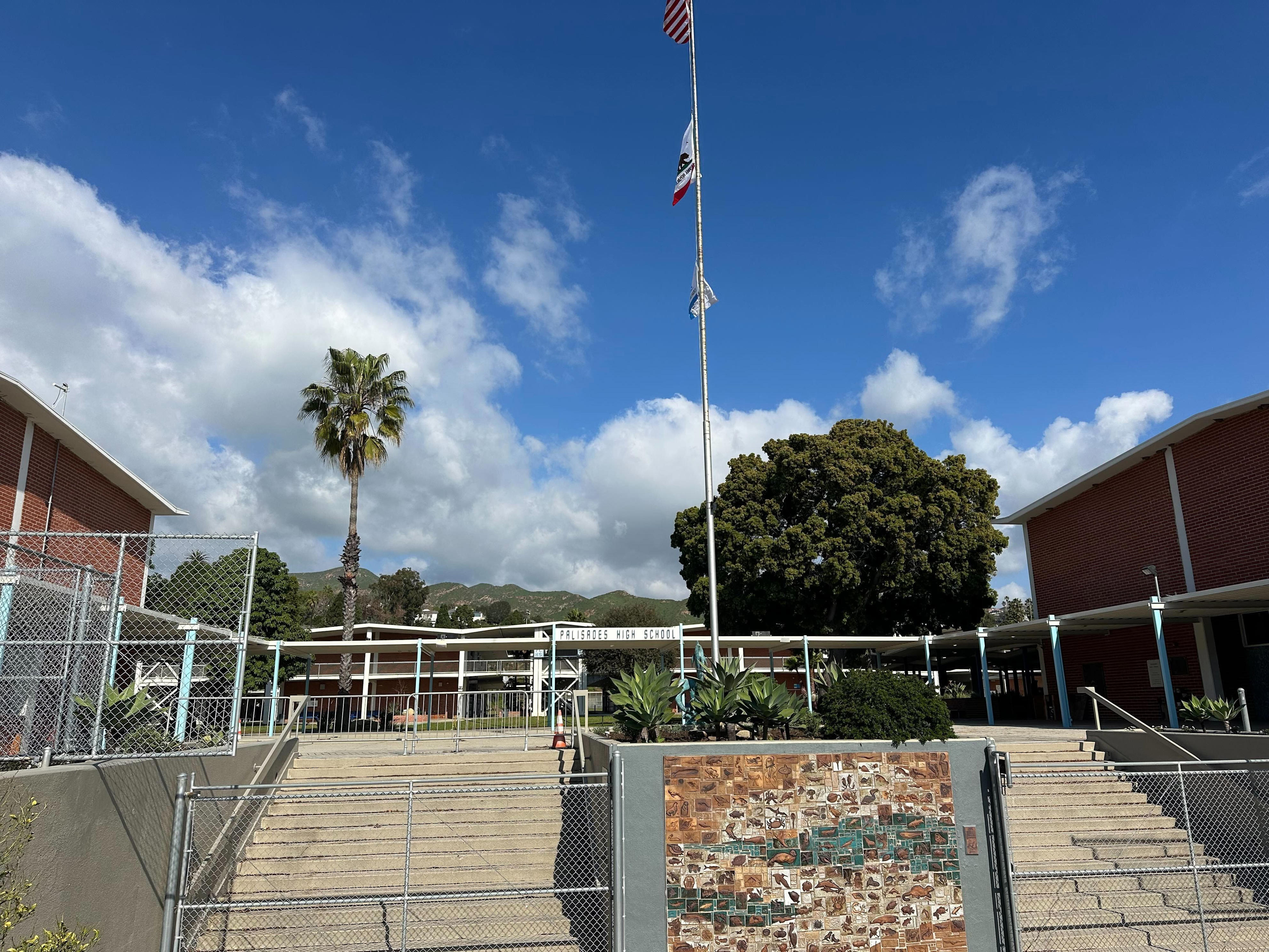 Palisades Charter High prepares for students’ return after fire, racing ...