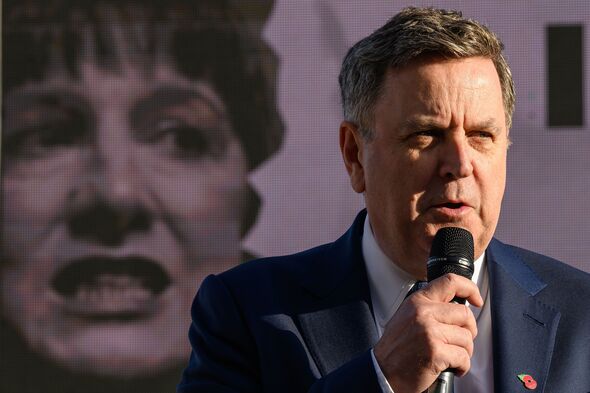 Britons give devastating verdict on Keir Starmer and Rachel Reeves's ...