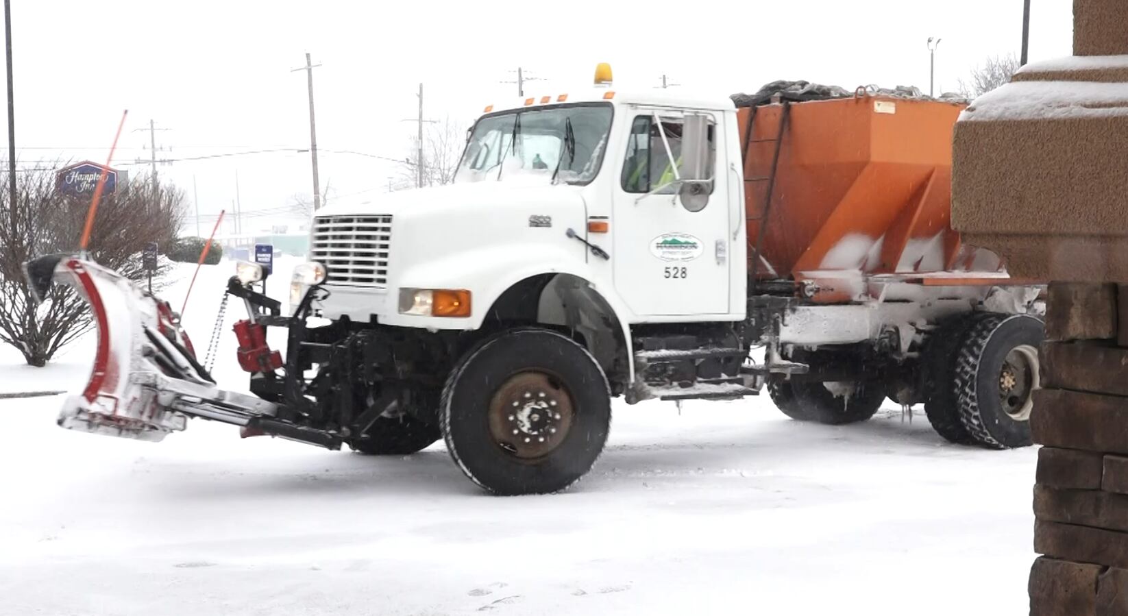First Alert Weather: Crews in Harrison, Ark., work around the clock to ...