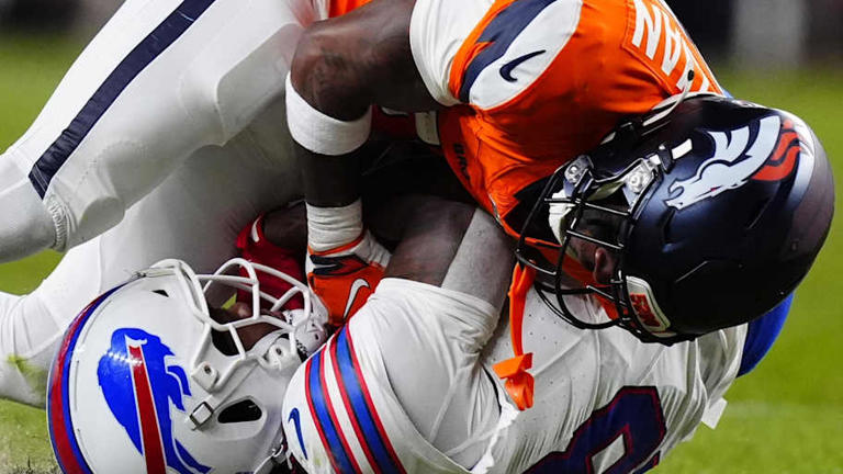 Brandin Cooks echoes Bills' owner on 'bad call' that ended season vs ...