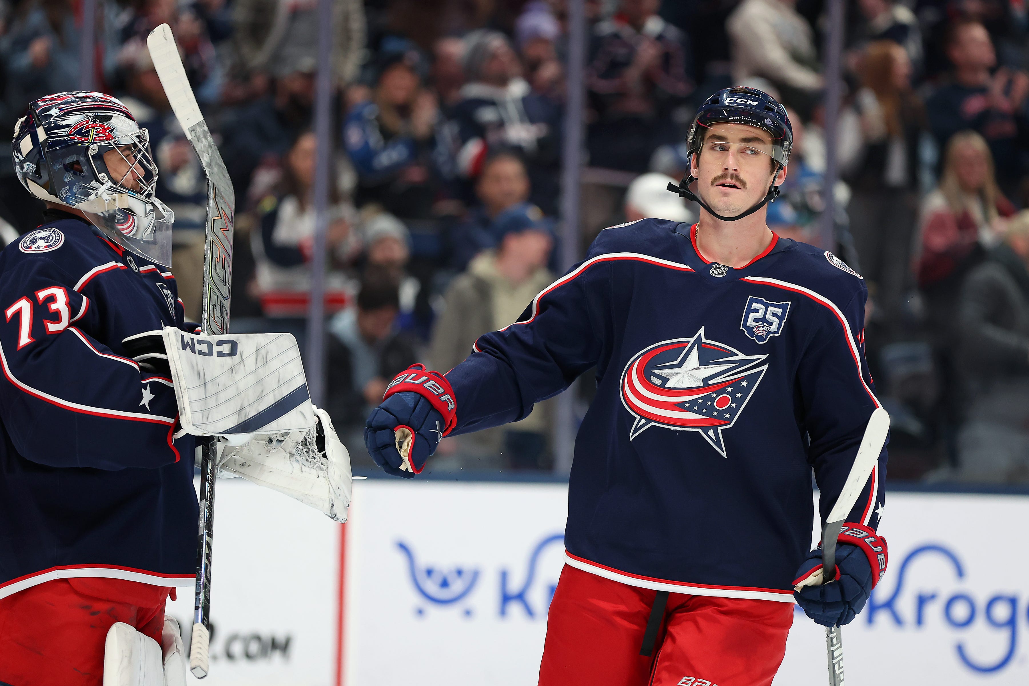 Columbus Blue Jackets end Tampa Bay Lightning point streak in 8-5 win
