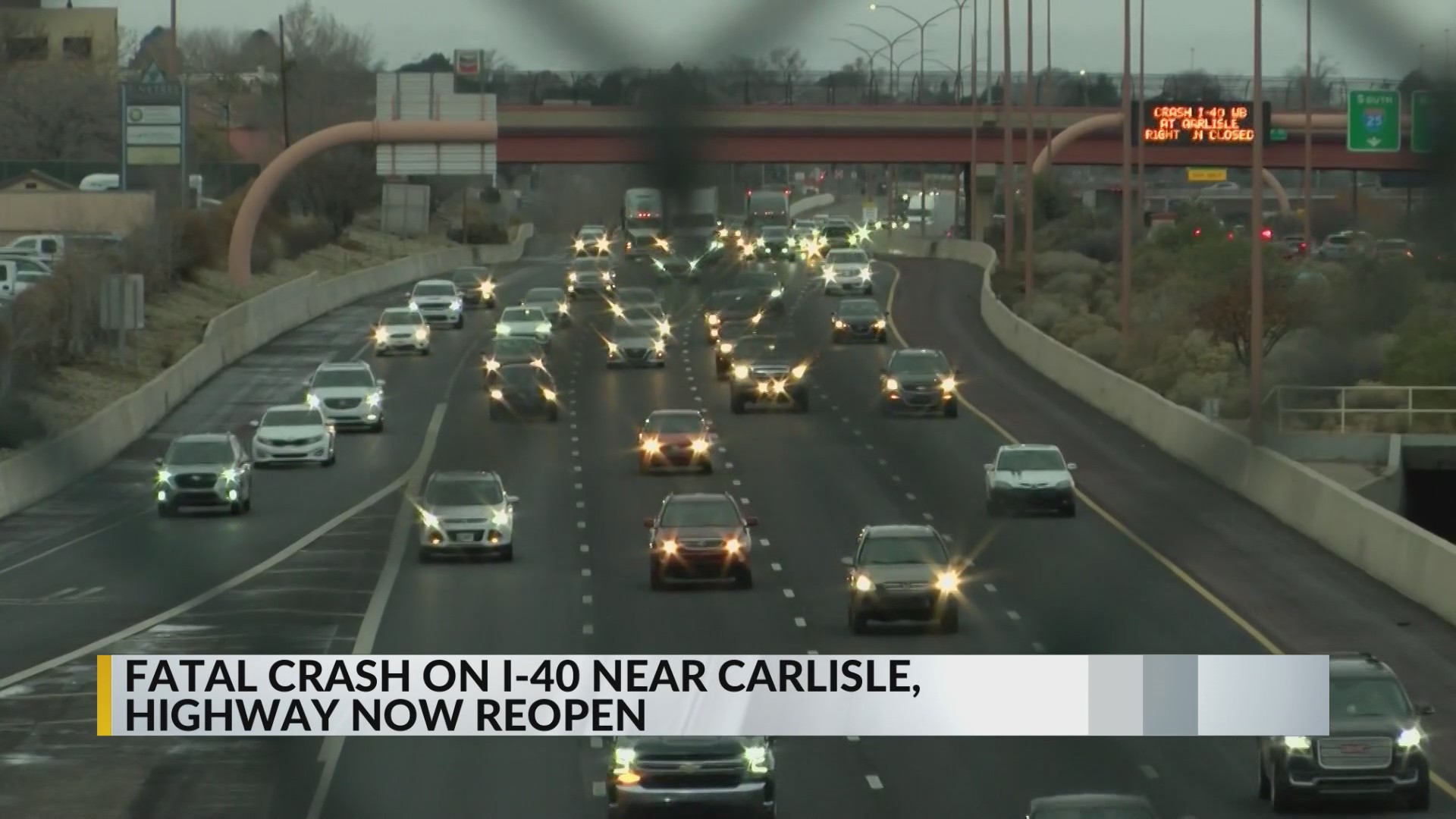 Fatal single car crash at I-40 near Carlisle