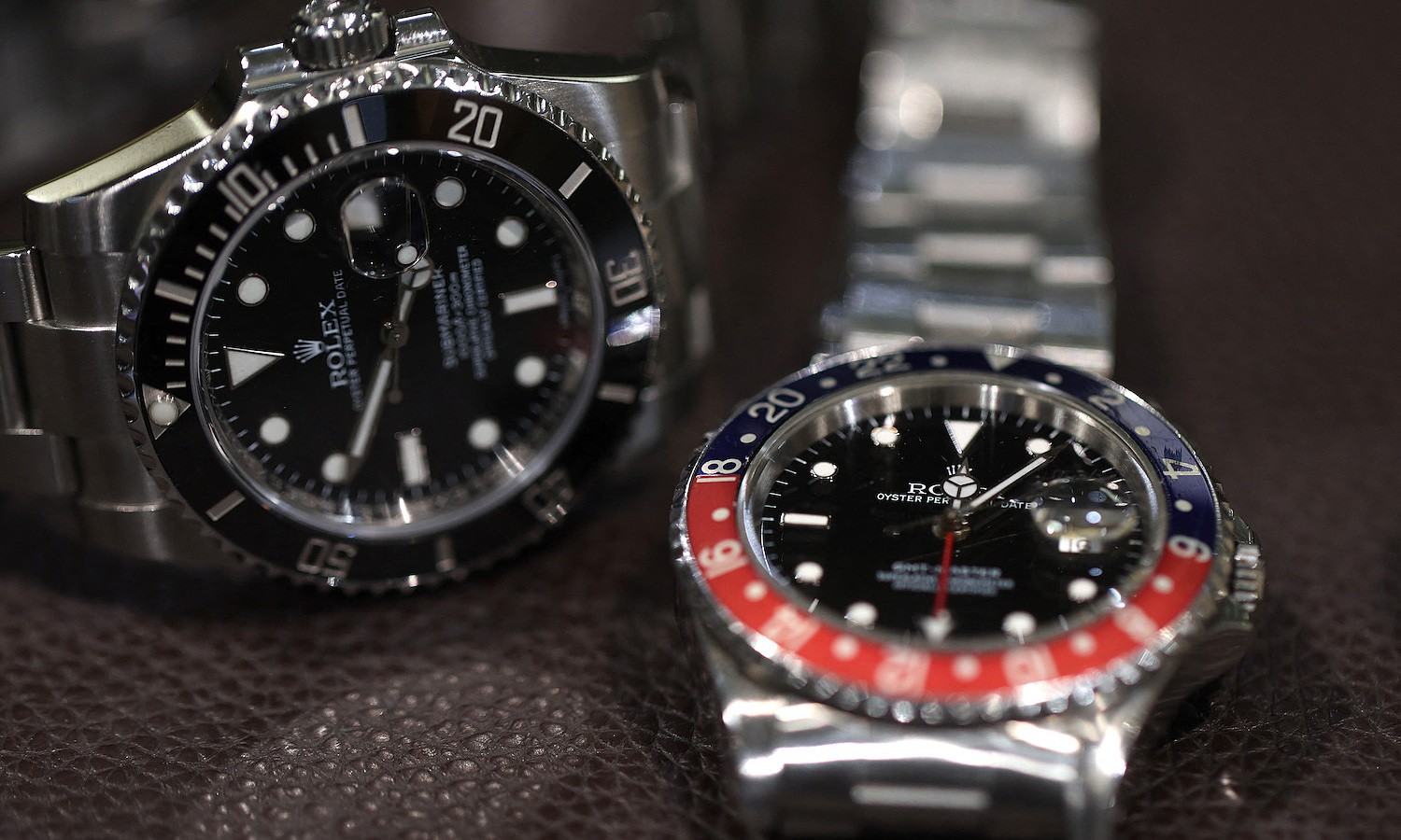 2 Singaporean men jailed for trading fake gold bars for Rolex watches