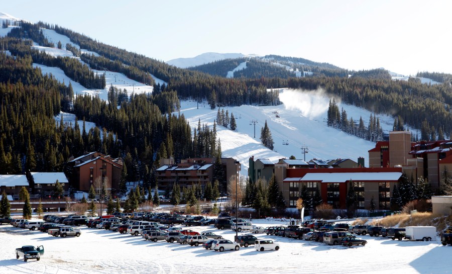 Investigation underway after skier dies at Copper Mountain Resort ...