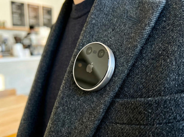Apple’s rumored AI pin reminds us of Star Trek: The Next Generation's ...
