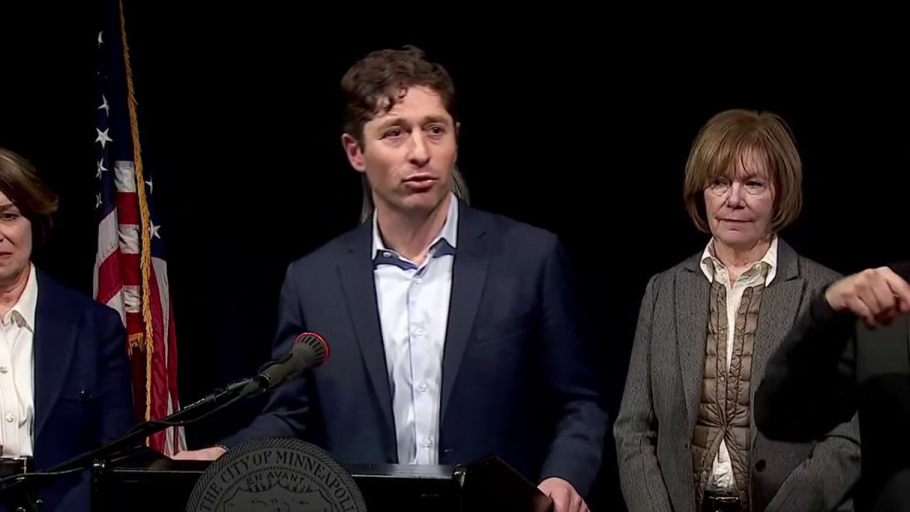 Minneapolis shooting: Local officials call on ICE to leave