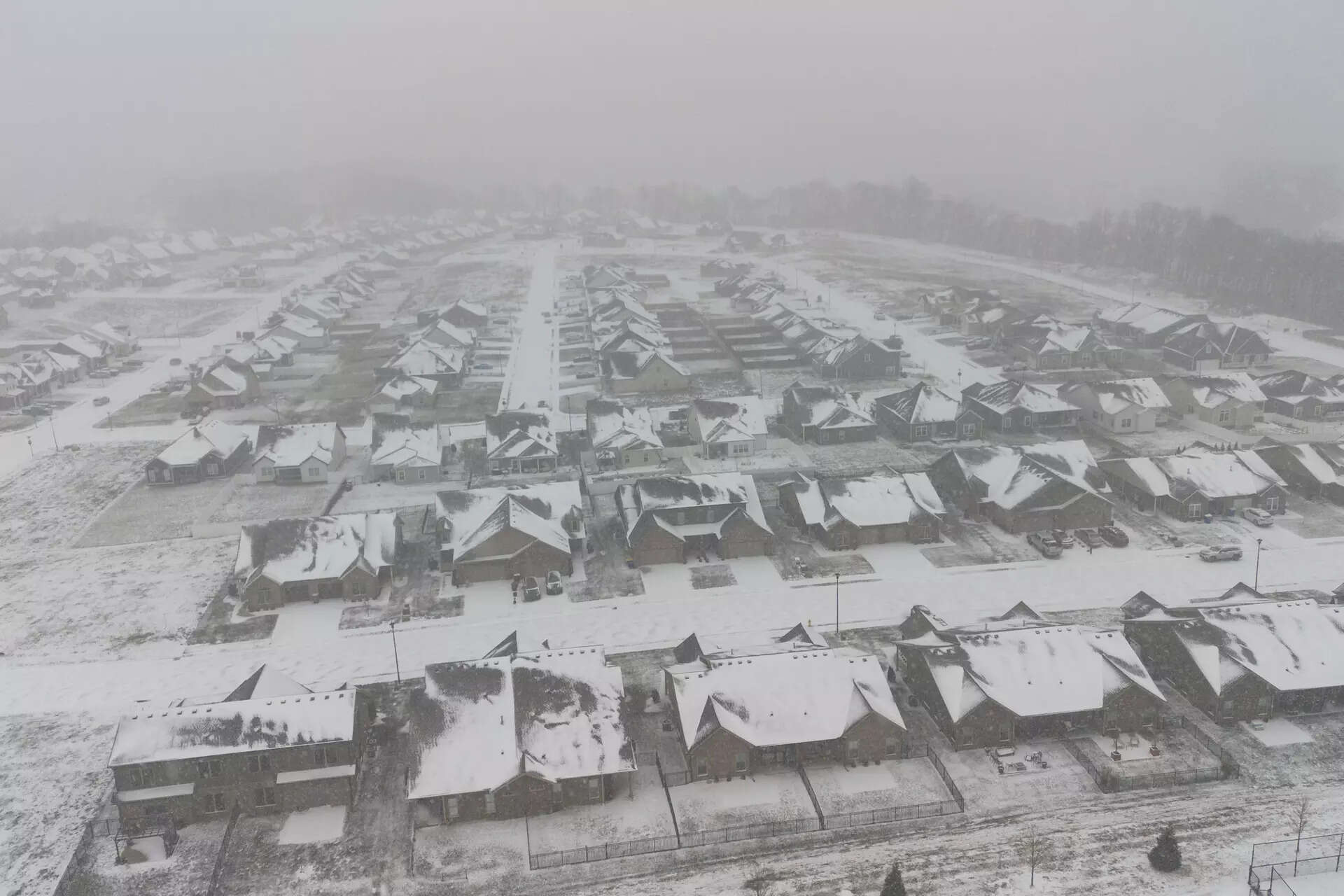 US storm leaves 217,000 without power, forces thousands of flight ...
