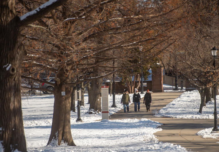Arctic air to plunge CT temps into single digits as Gov. Lamont ...