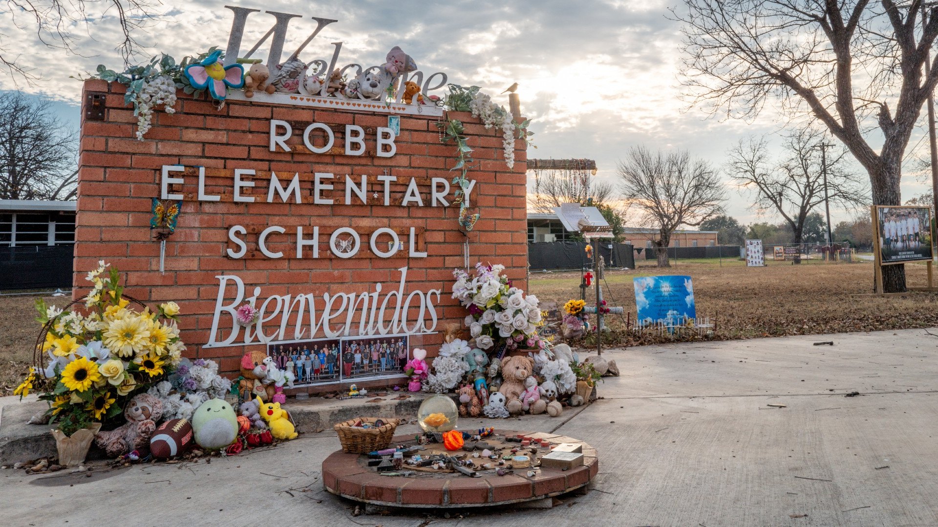 Uvalde police officer found not guilty: Everything to know about his trial